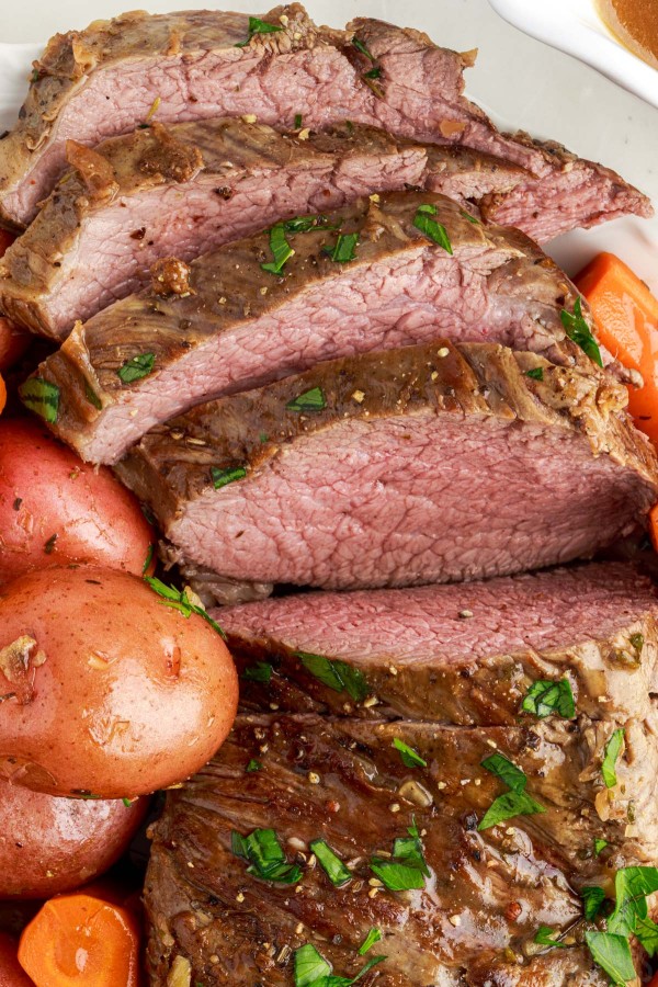 Slow Cooker Tri-Tip Roast Recipe With Vegetables