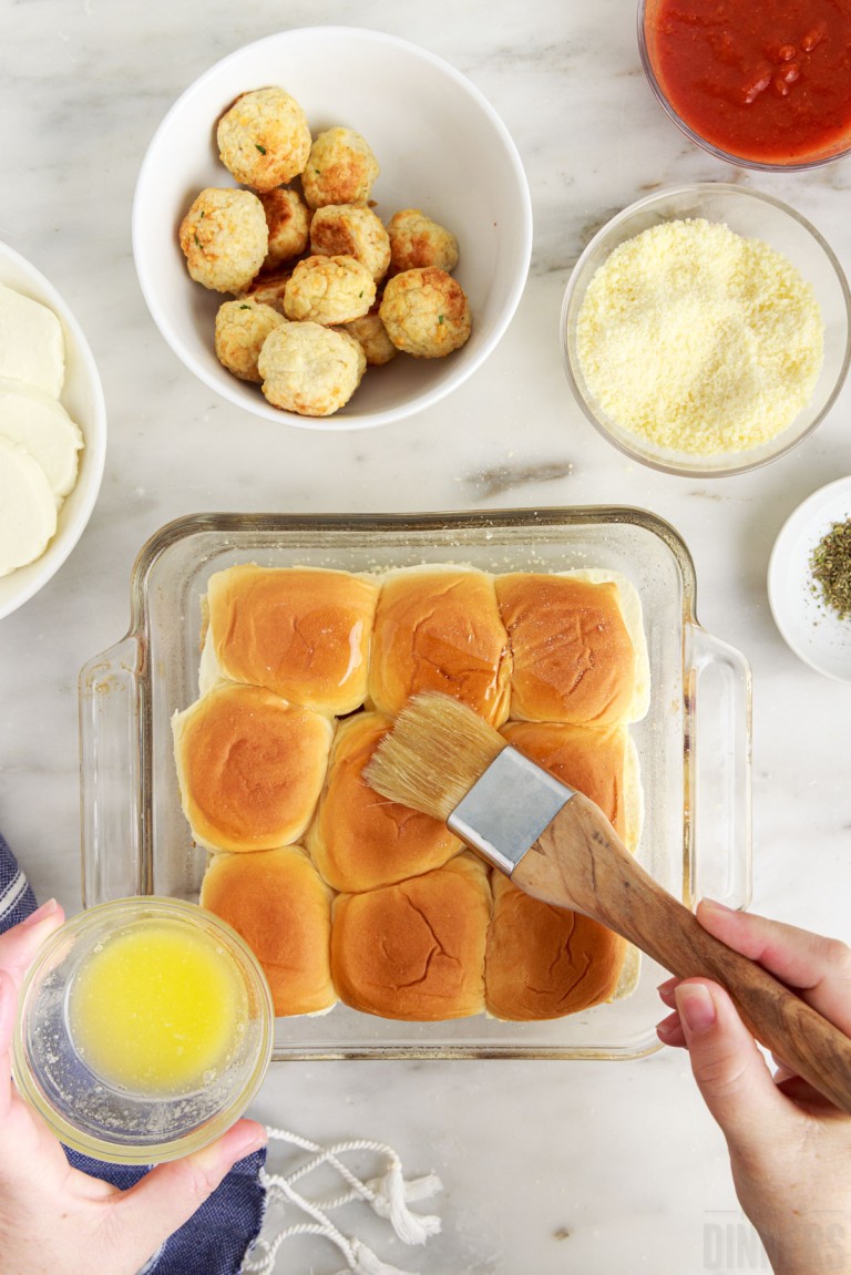 Hawaiian Roll Meatball Sliders - Family Dinners